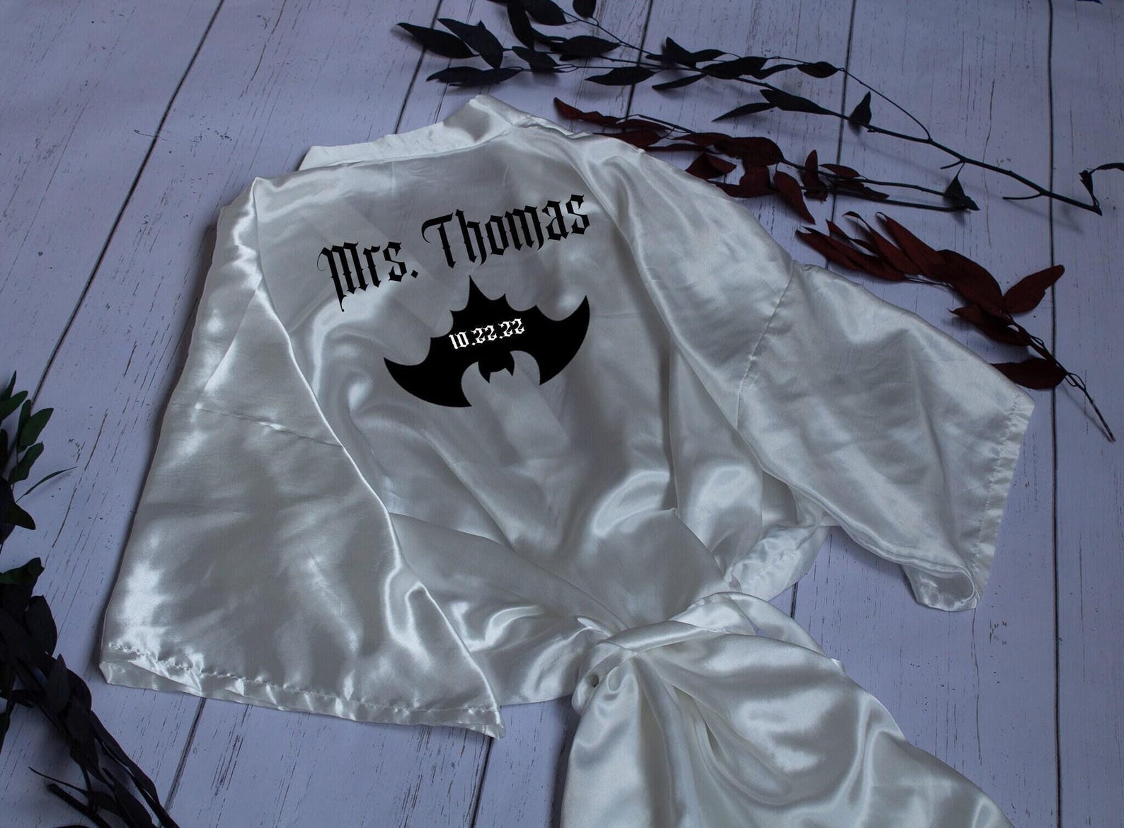 Future Mrs. Bride Gothic Bat Robe, Maid of Honor Robe, Goth Bridal ...