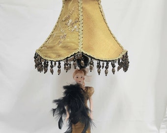 Heirloom Style Parlor Lamp With Lace Overly Shade - Etsy