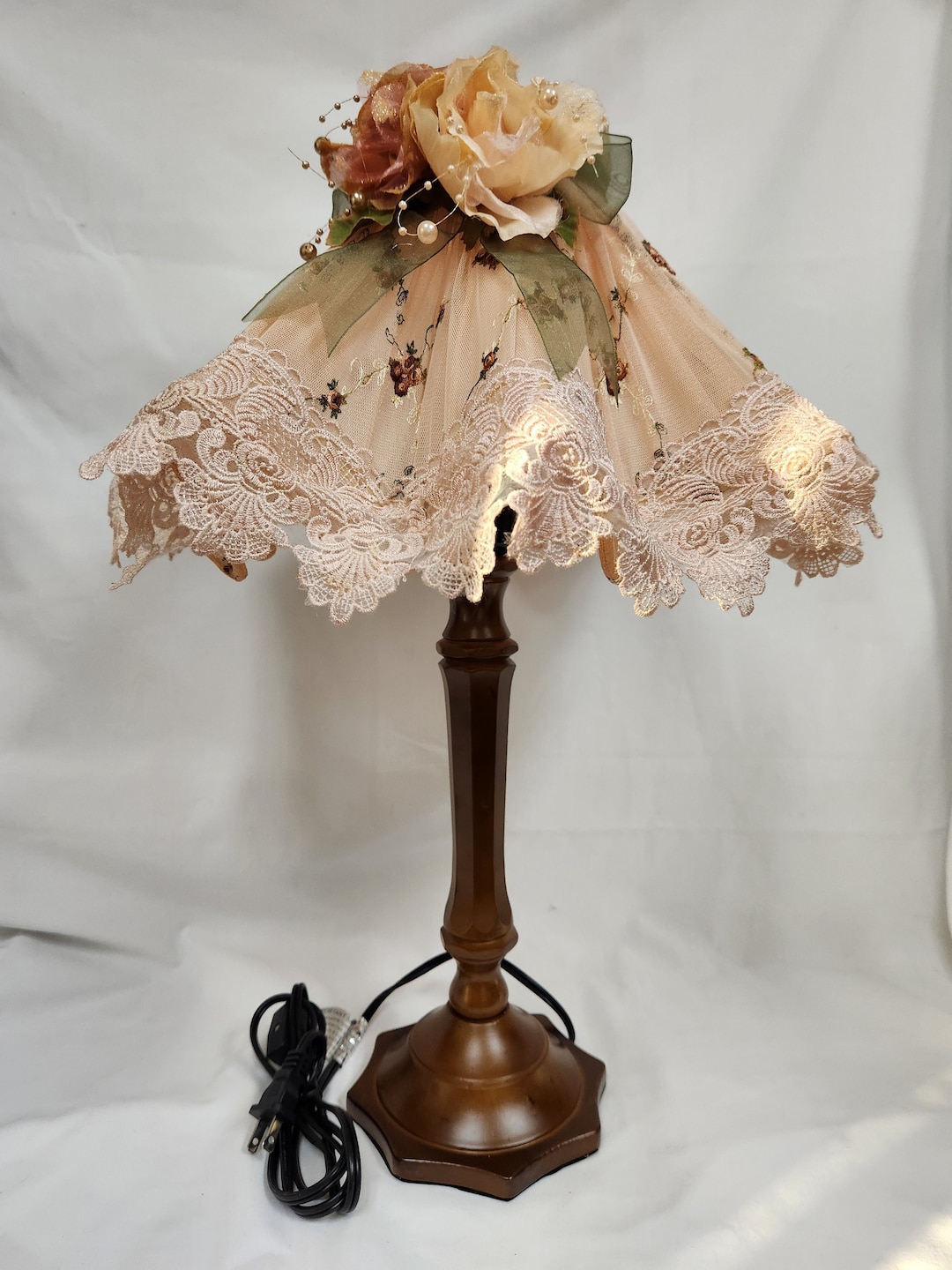 Heirloom Style Parlor Lamp With Lace Overly Shade - Etsy