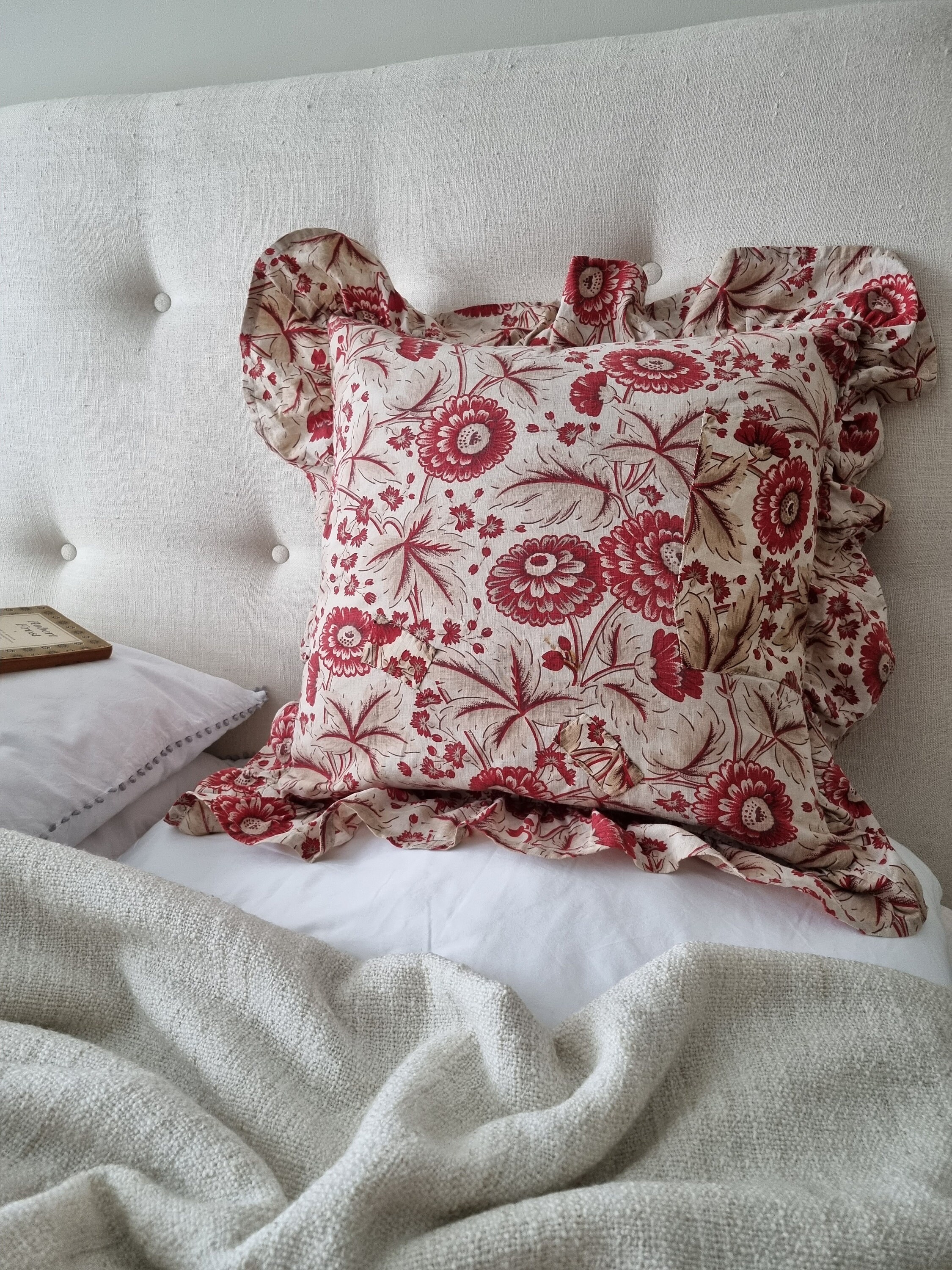 Vintage French Frilled Cushion - Etsy UK