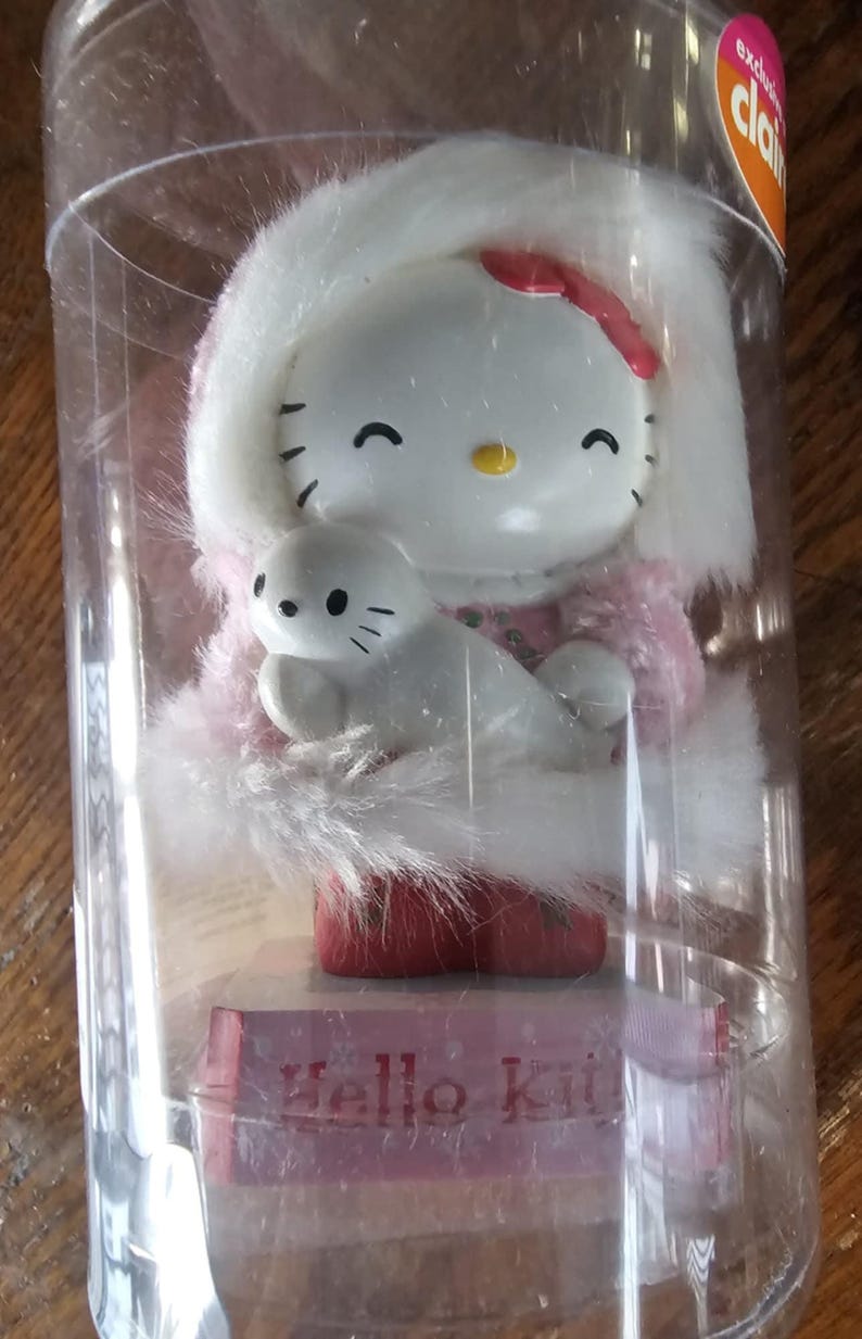 Rare Pink Winter Hello Kitty BOBBLE HEAD 2004 Limited Edition original ...