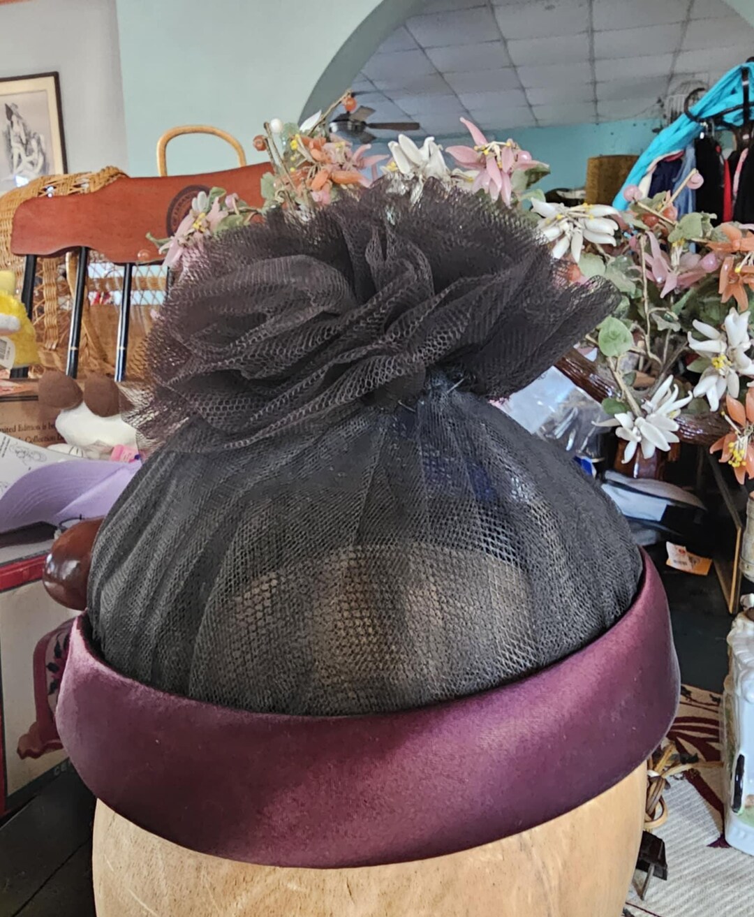 Vintage Ladies Fancy Hat With Silk Brim and Netting Excellent Condition ...