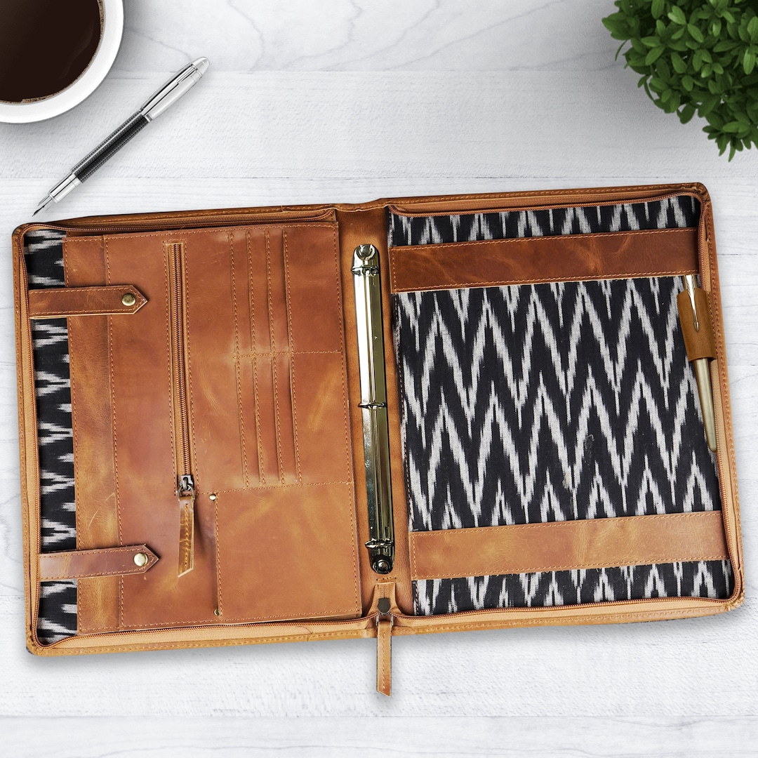 Personalized Leather Portfolio Binder With Zipper 3 Ring - Etsy Personalized Leather Portfolio Binder With Zipper 3 Ring - Etsy