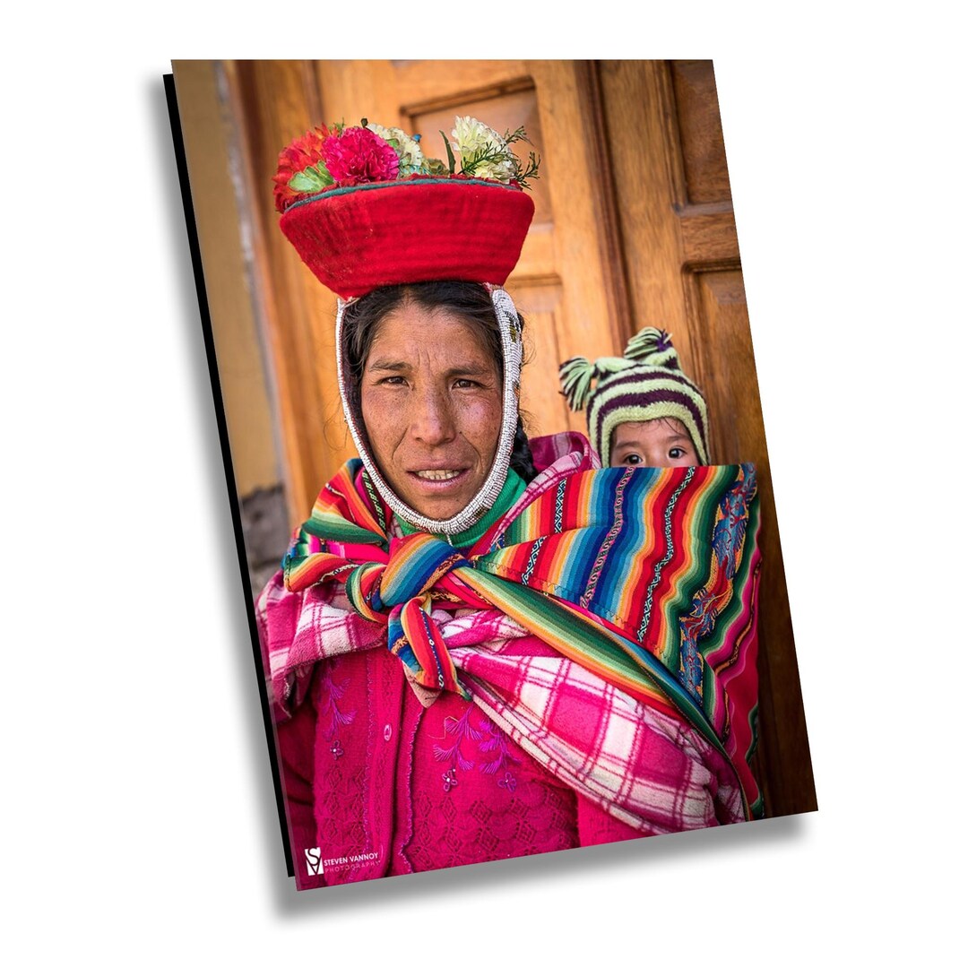 Peru Photography, Inca Woman and Her Baby Girl Ollantaytambo, Peru ...