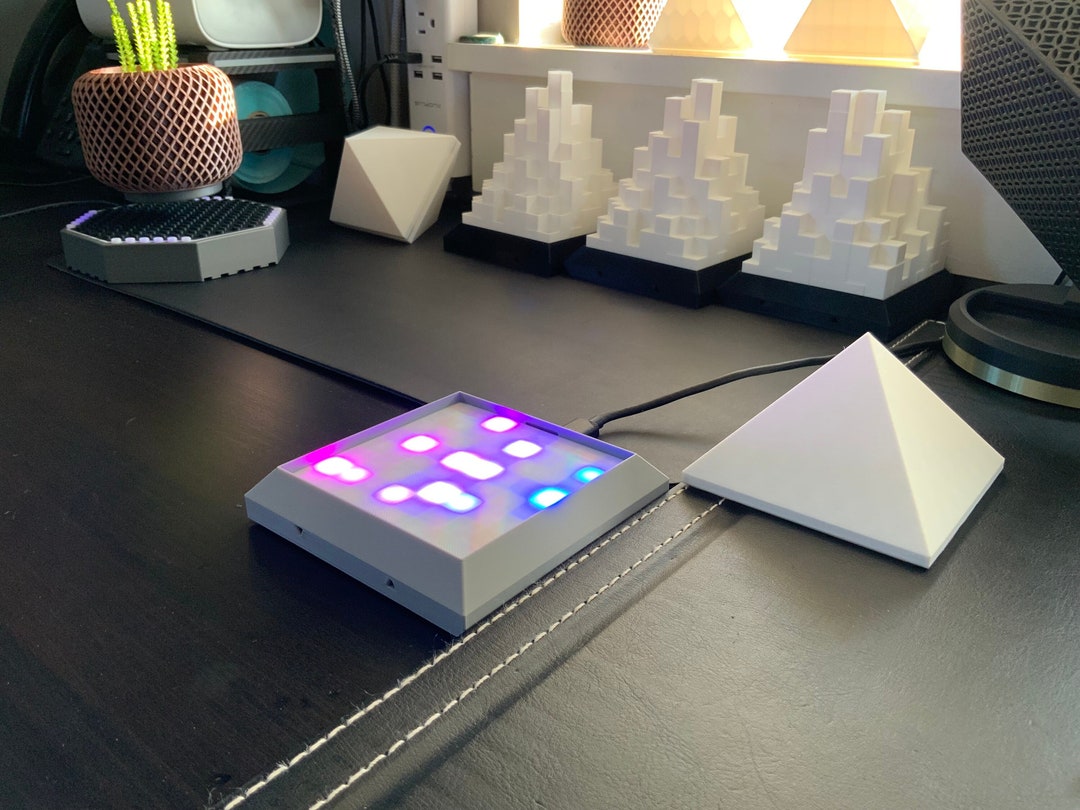 UPGRADED Customizable Magnetic Linkable Pyramid LED Mood Lamp - Etsy