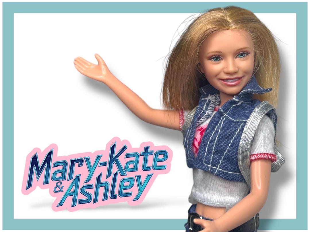 Mary Kate And Ashely Fashion Character Doll 2001 Wearing Vintage