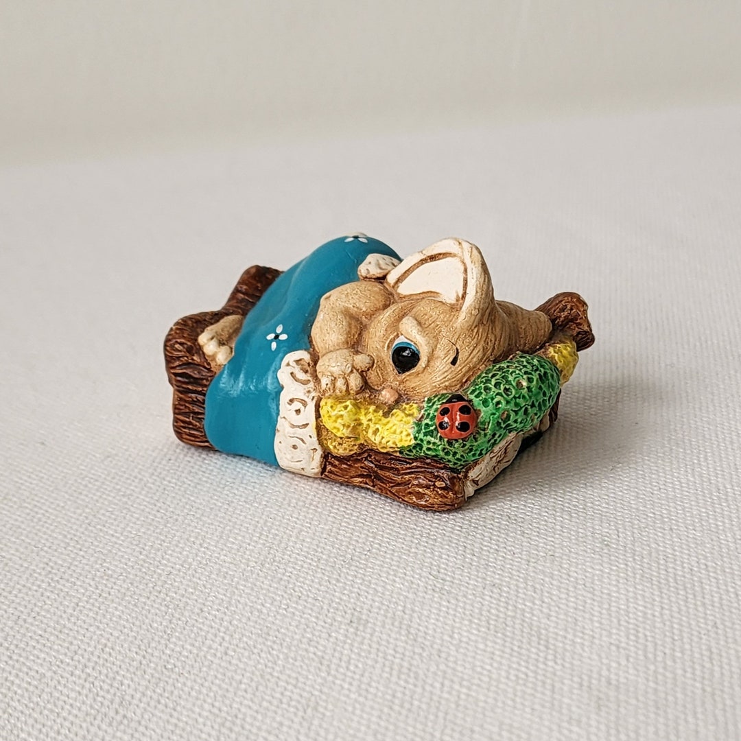 WOODLANDER Figurine NIPPER Bunny in Bed Ladybug Moorcroft Hand Painted ...