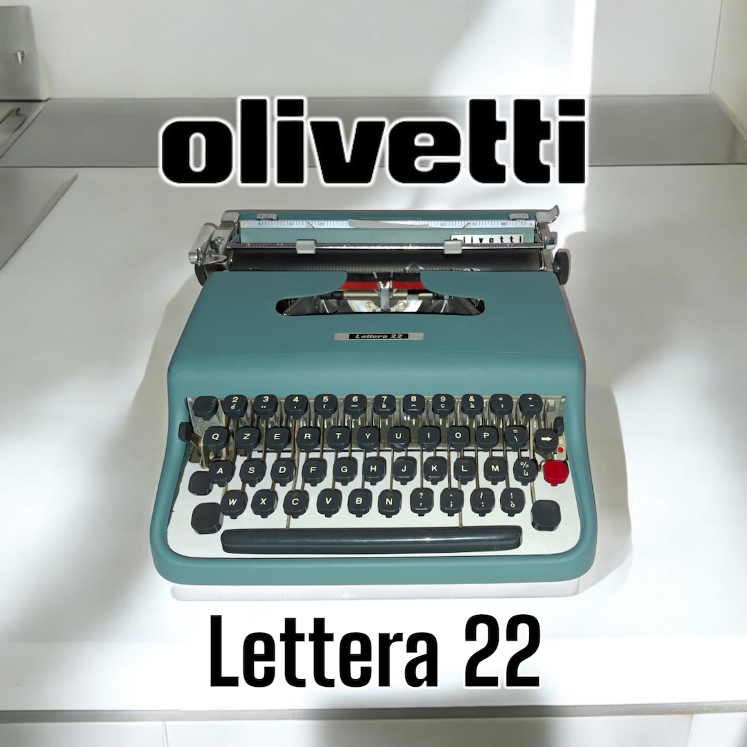 Vintage OLIVETTI Lettera 22 Typewriter Vintage Typewriter in Perfect ...
