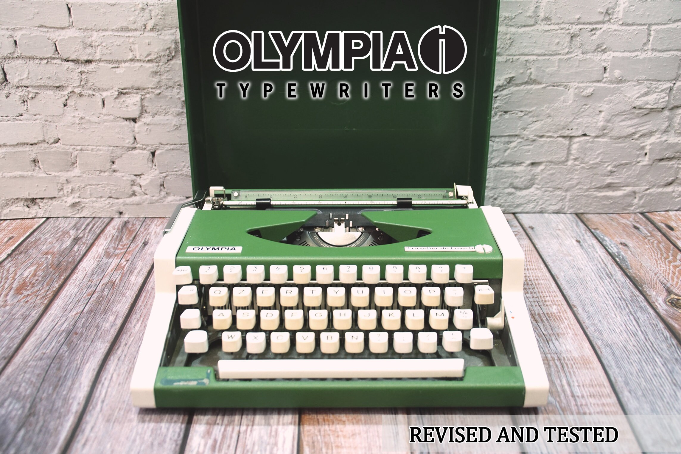 OLYMPIA TRAVELLER De LUXE Typewriter - Vintage Green Retro Style 70s - Etsy