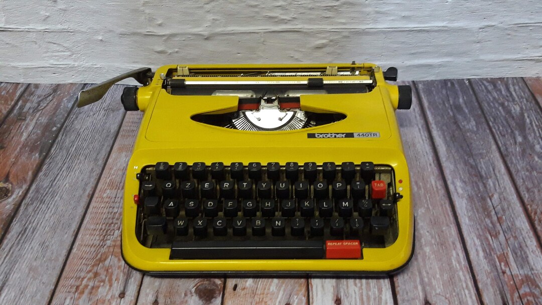 Vintage BROTHER 440 TR Typewriter in Perfect Working Order - Etsy