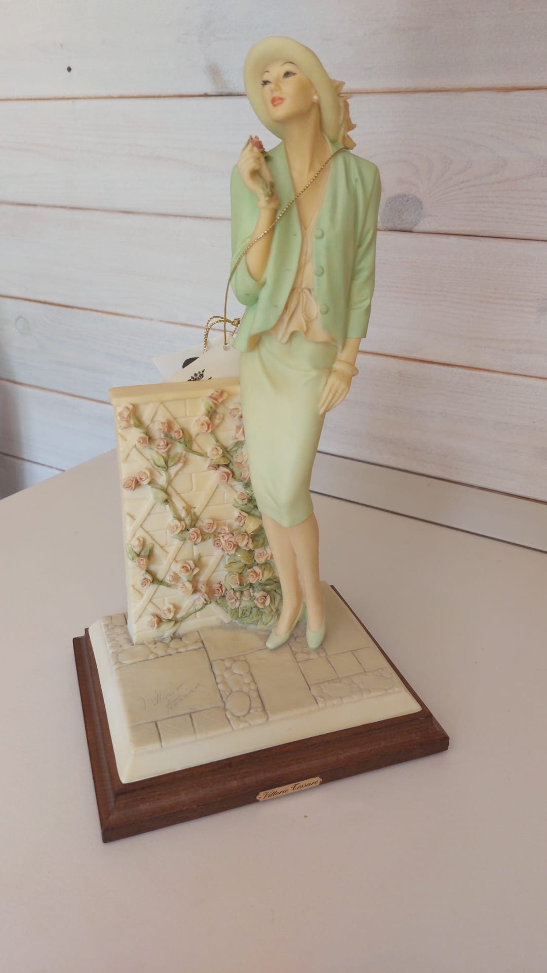 Capodimonte Statuette by Artist vittorio Tessaro - Etsy UK