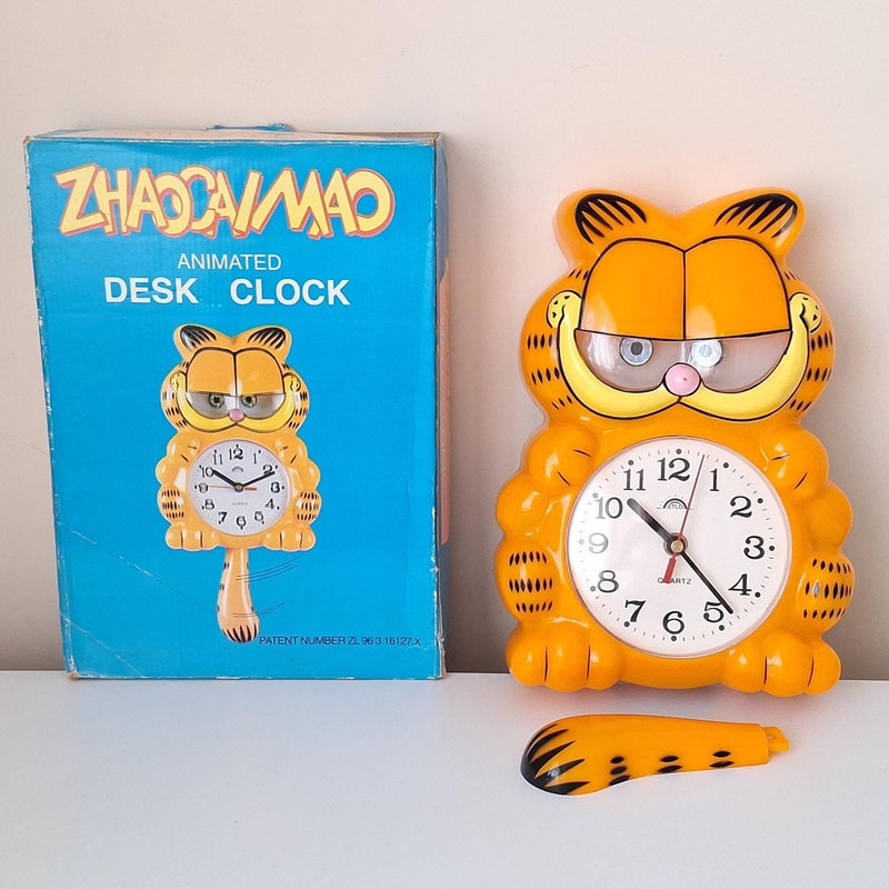 Garfield Wall Clock - Etsy