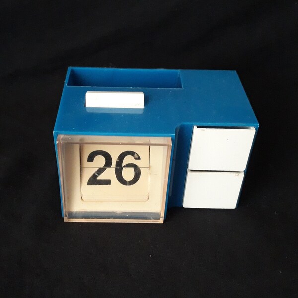 Retro Calendar - Etsy