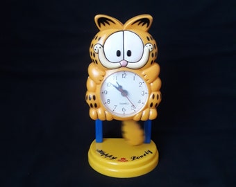 Garfield Wall Clock - Etsy