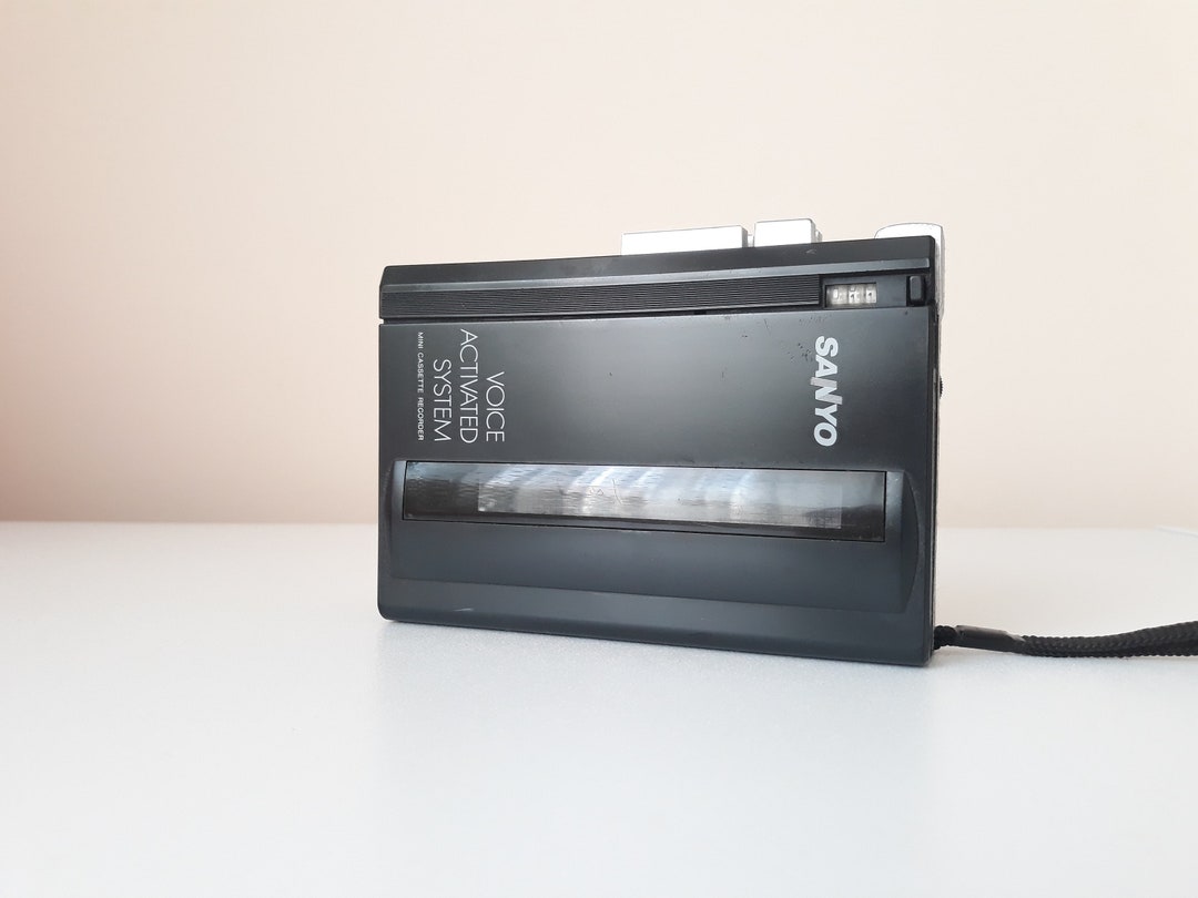 Vintage Sanyo Walkman M 1115: Collectible Cassette Player - Etsy