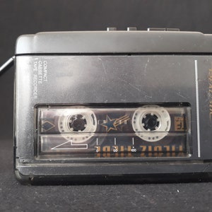 Vintage Realistic Walkman Cassette Player, Realistic Cassette Player ...