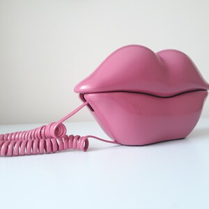 Vintage Lip Phone, Fuchsia Phone, Vintage Pink Phone, Pink Phone Home ...