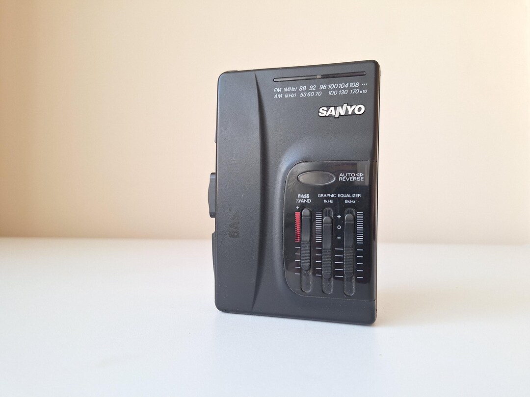 Vintage Sanyo Walkman MGR905: Collectible Cassette Player, It Can Be ...