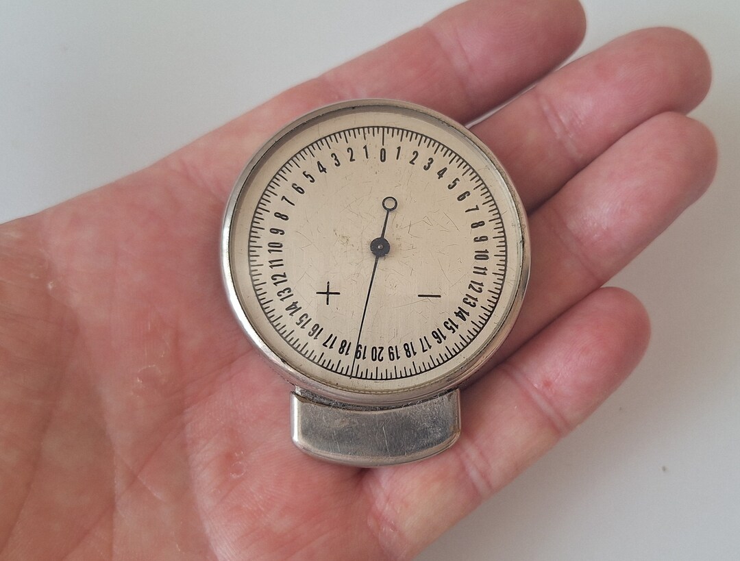 Antique Rare Eyeglass Optical Lens Measuring Clock, Eyeglasses, Lens ...