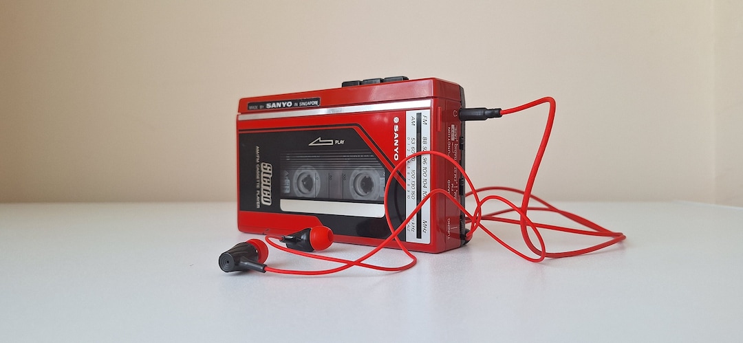 Vintage Rare Sanyo Red Retro Walkman, Cassette Player, Sanyo Cassette ...
