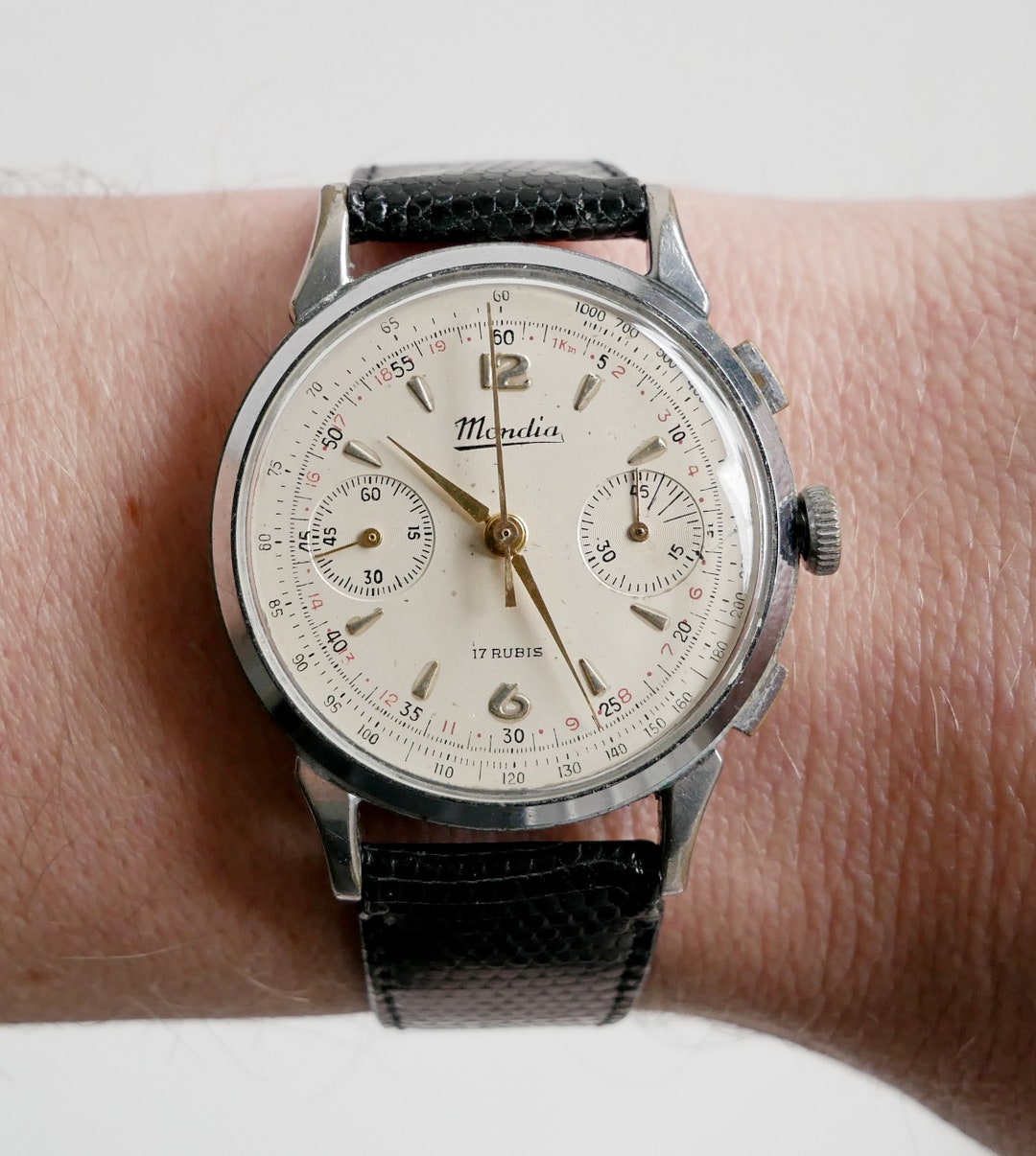 Mondia Chronograph Valjoux 22 Big Case - Etsy
