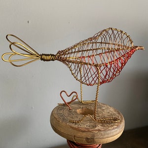 Miniature Wire Robin Sculpture - Wire Robin - Robin in Wire - Etsy UK