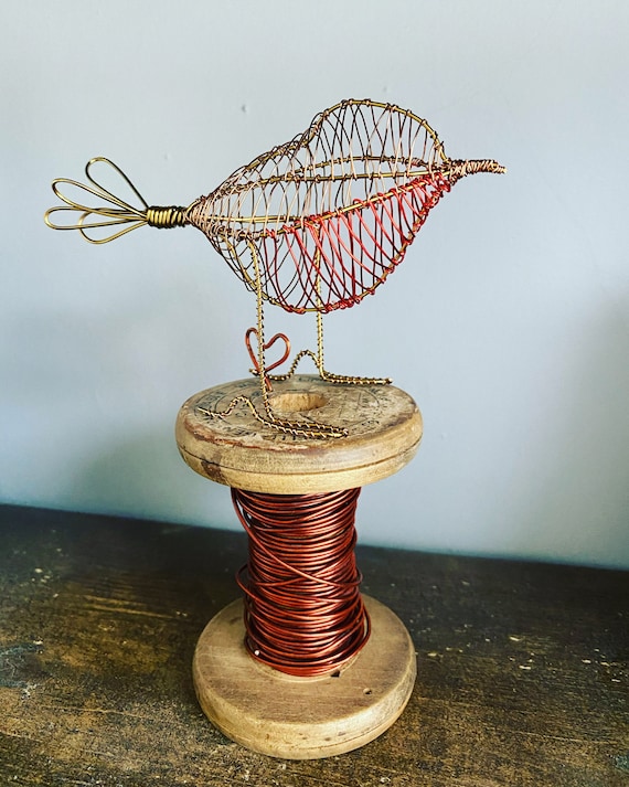 Miniature Wire Robin Sculpture Wire Robin Robin in Wire - Etsy UK