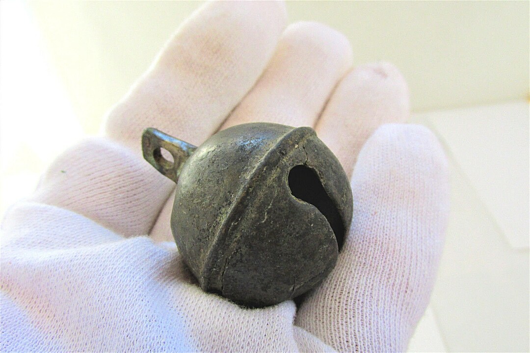 Ancient Late Roman Byzantine Bronze Bell With ringer Ball Inside 1,90 ...
