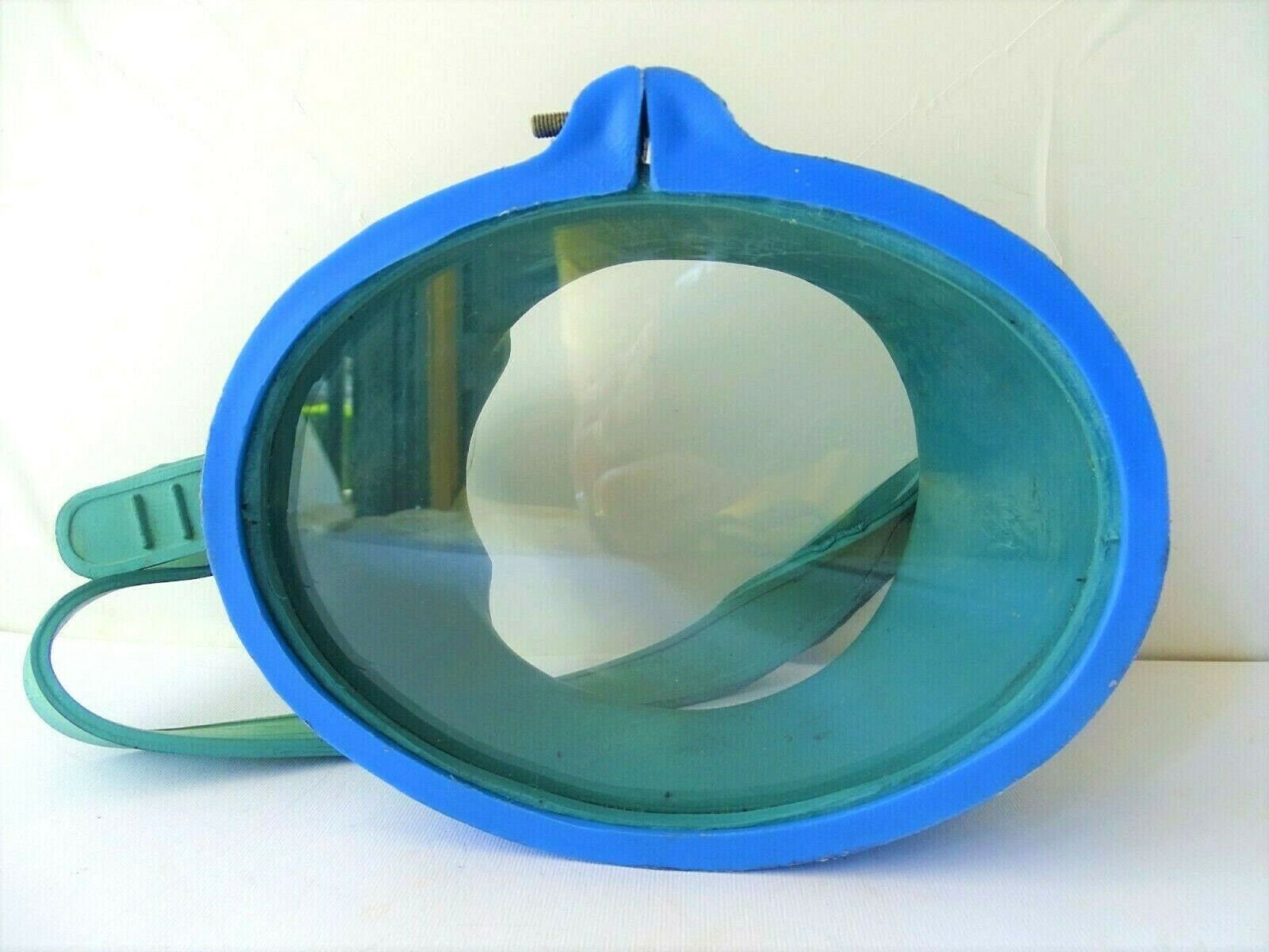 Antique Scuba Mask,vintage Rubber Mask, Retro Swimming Mask, Green ...