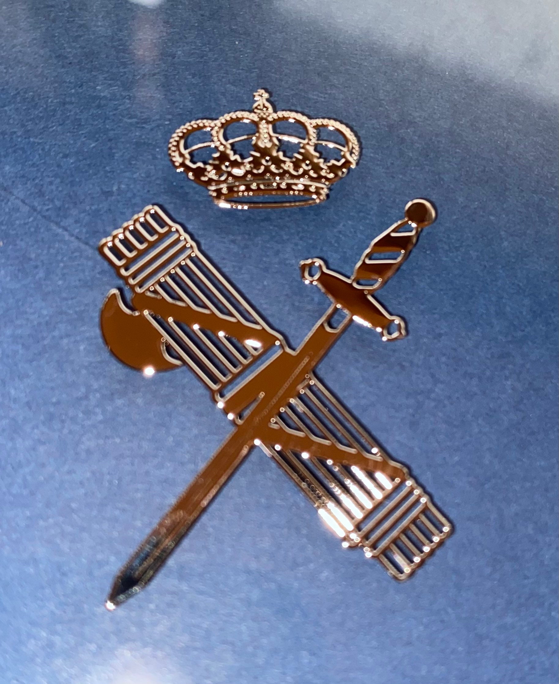 Metallic Sticker Spain Police Emblem Sticker Spain Shield Logo Guardia ...