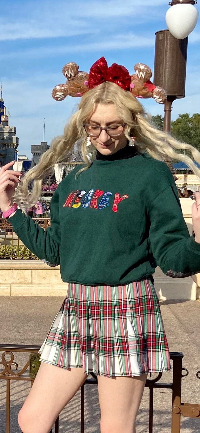 Vintage Disney Mickey Mouse Christmas Pullover Sweatshirt With Elbow ...