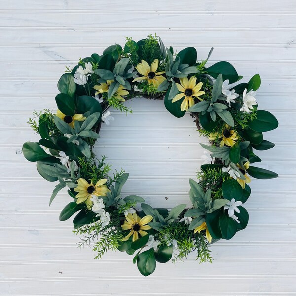 Mixed Greenery - Etsy