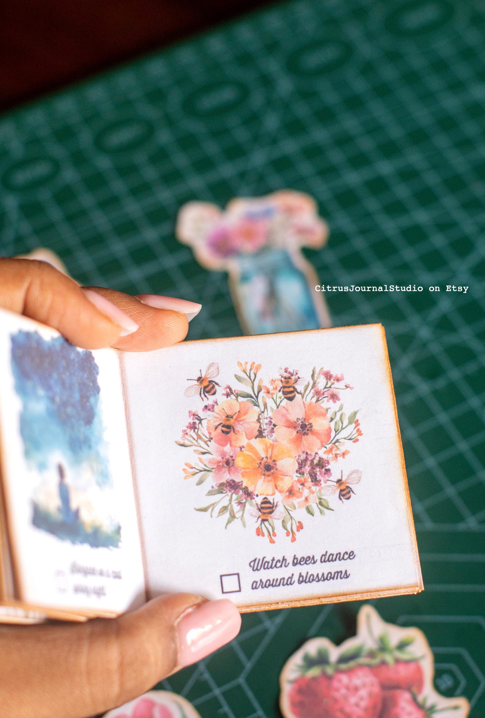 Spring Bucket List Junk Journal, Spring Mini Book, Floral Journal ...