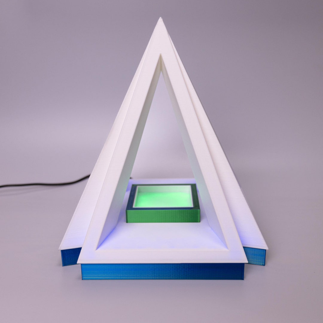 Pyramid LED Table Lamp, 3D Printed Lamp for Cool Home or Office Decor ...