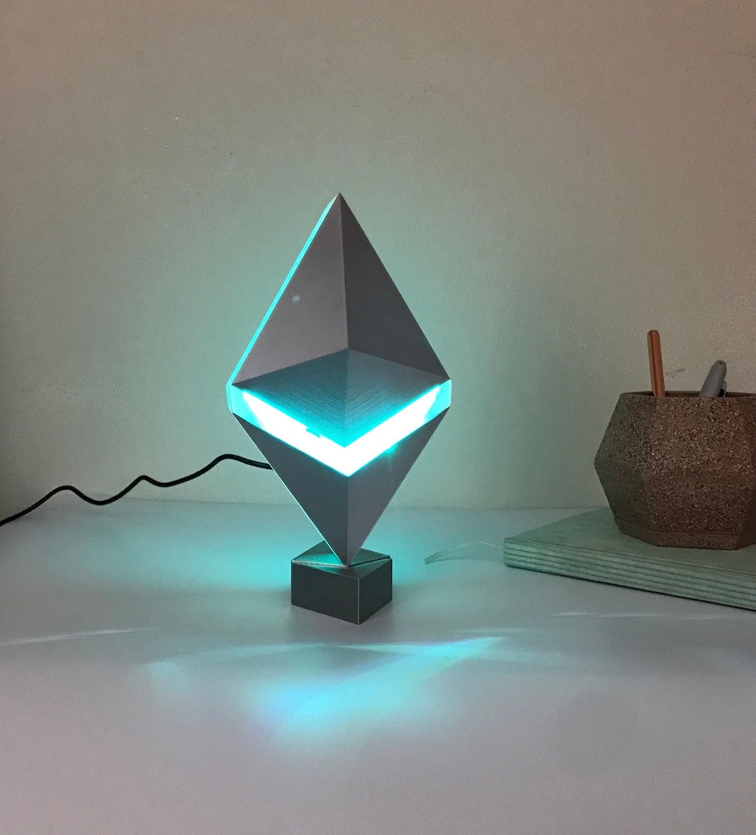 LED Ethereum Table Lamp,color Changing Remote Desk Lamp,3d Printed LED ...