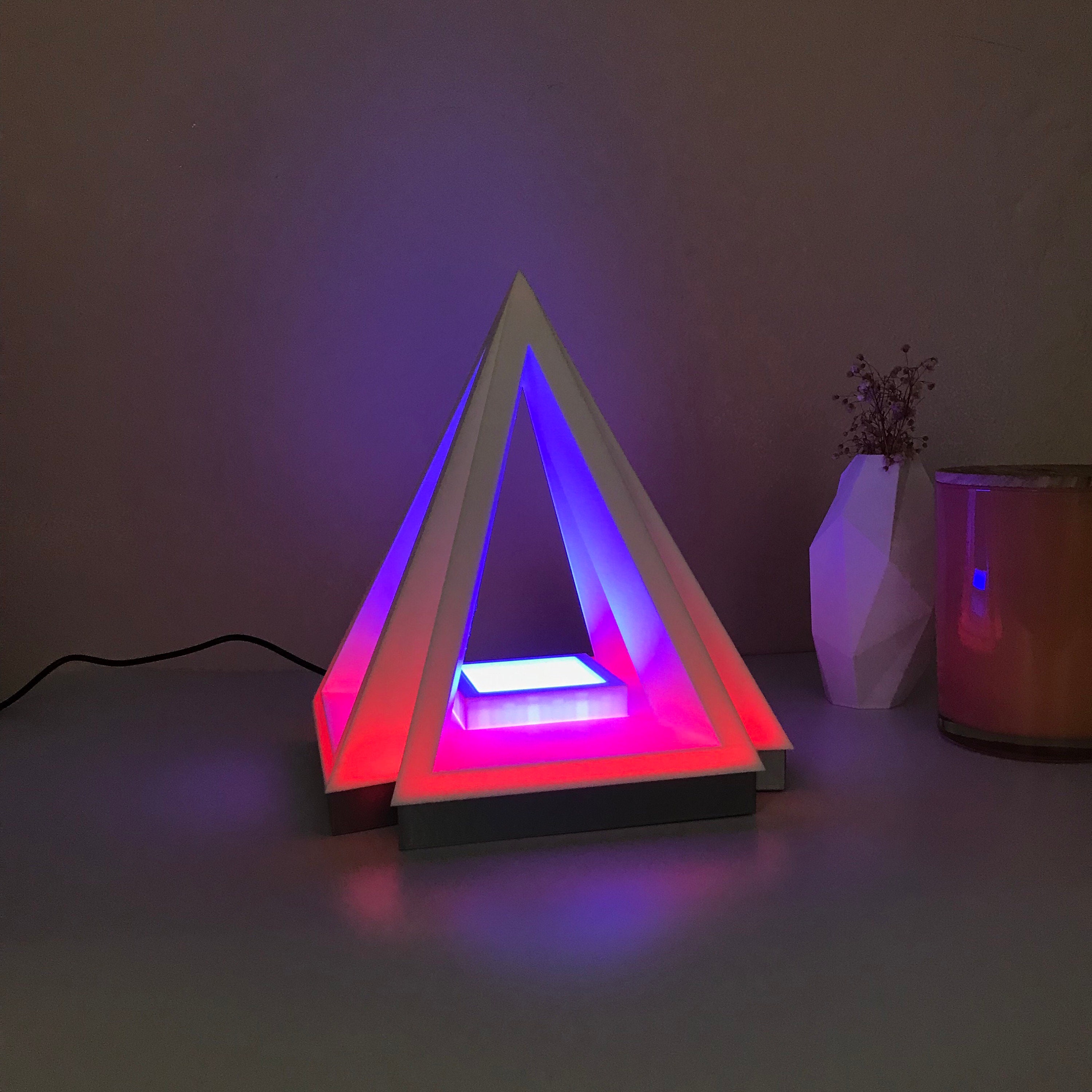 LED Table Lamp Pyramid,3d Printed Modern Desk Lamp With Color Changing ...