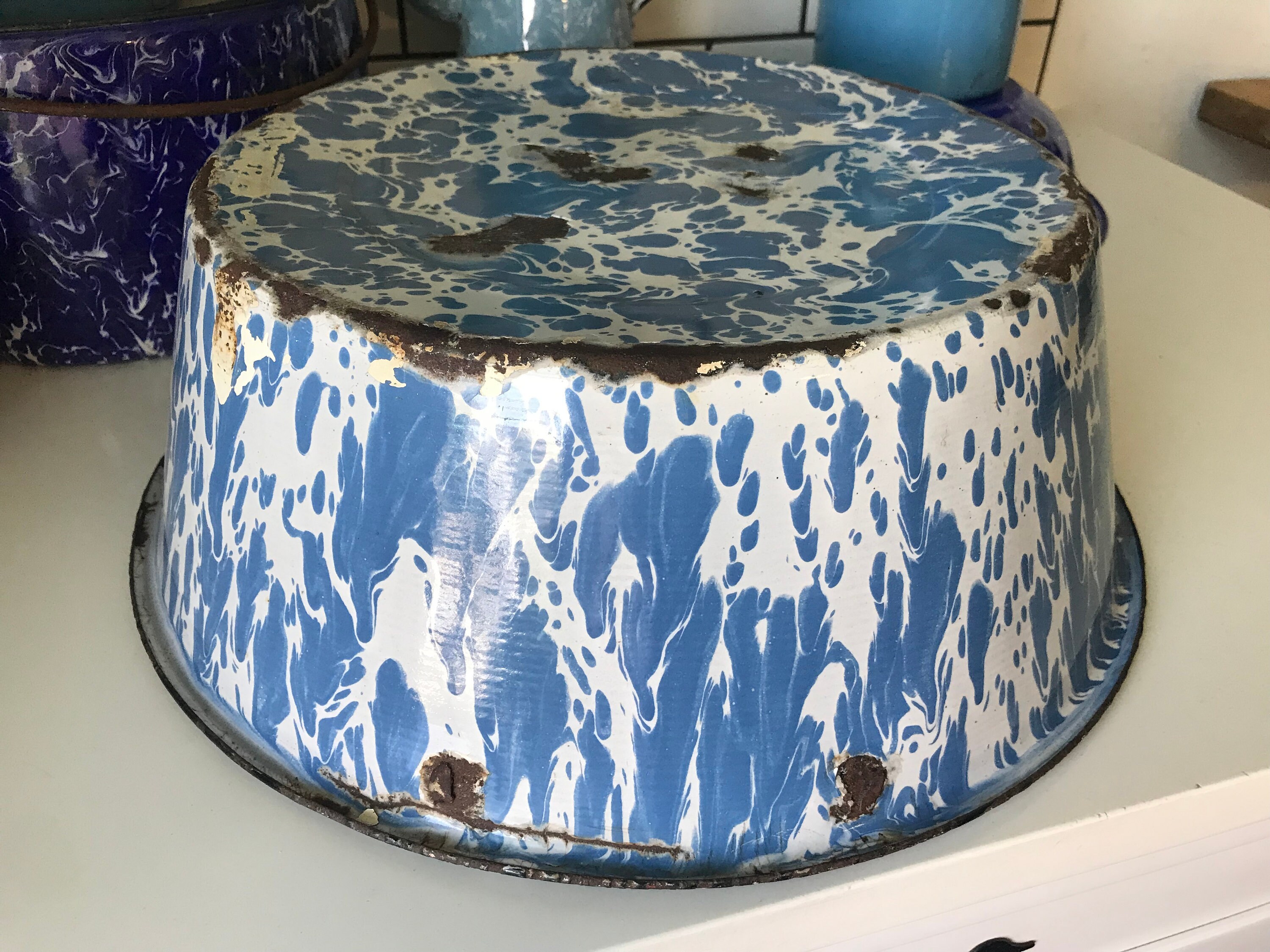 Giant One Handled Swirl Graniteware Enamelware Basin - Etsy