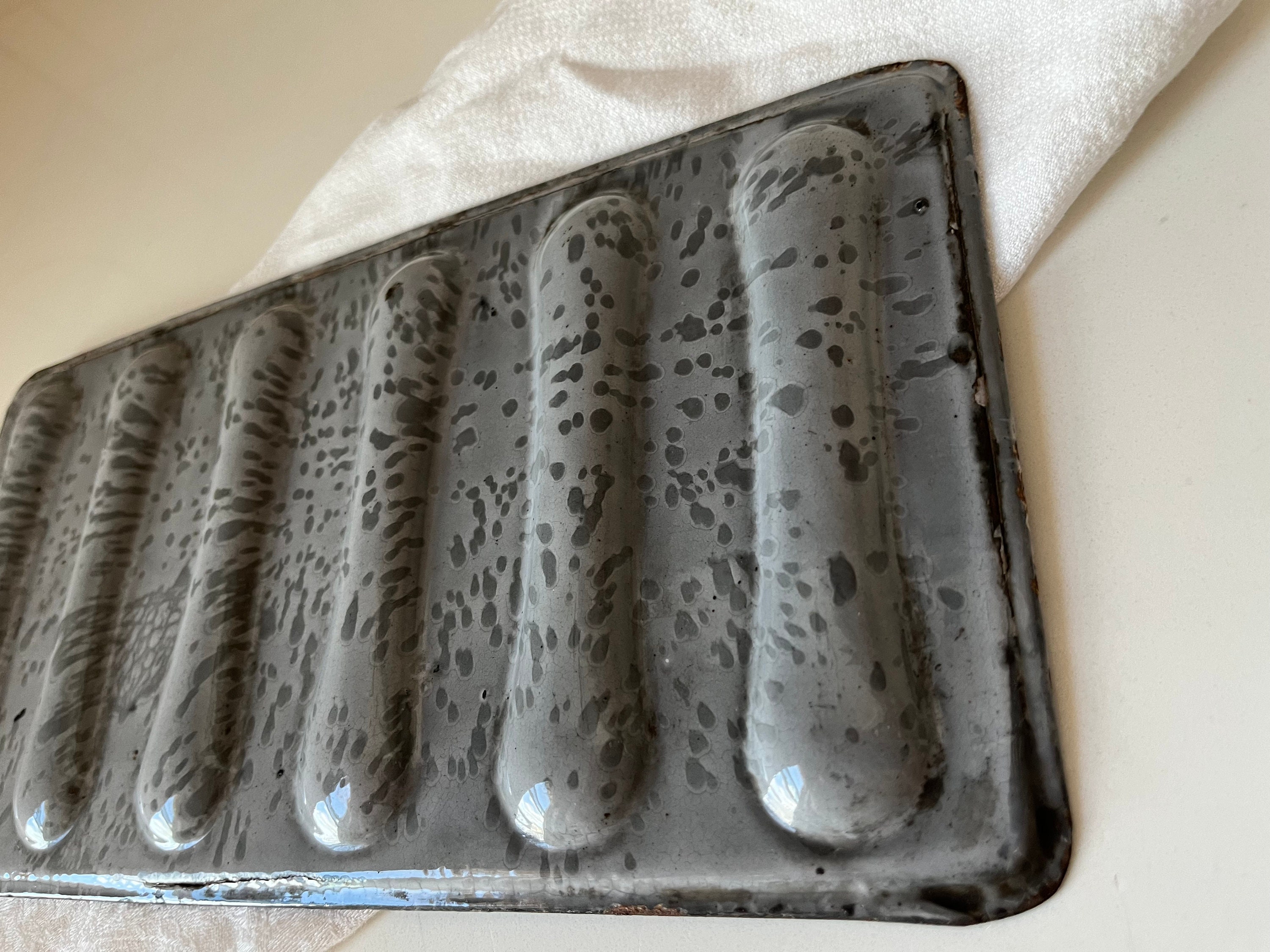 Rare Graniteware Lady Finger Tray in Shiny Mottled Grey With a Great ...