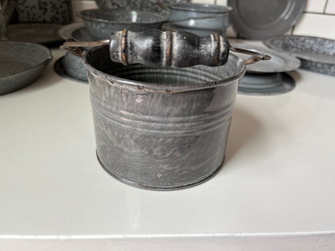 Pretty Shiny Little Graniteware Berry Pot With Wooden Handle - Etsy