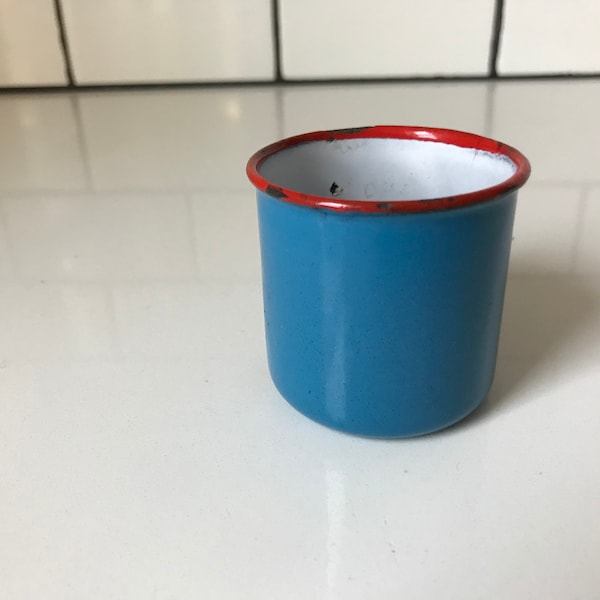 Vintage Enamel Cup - Etsy