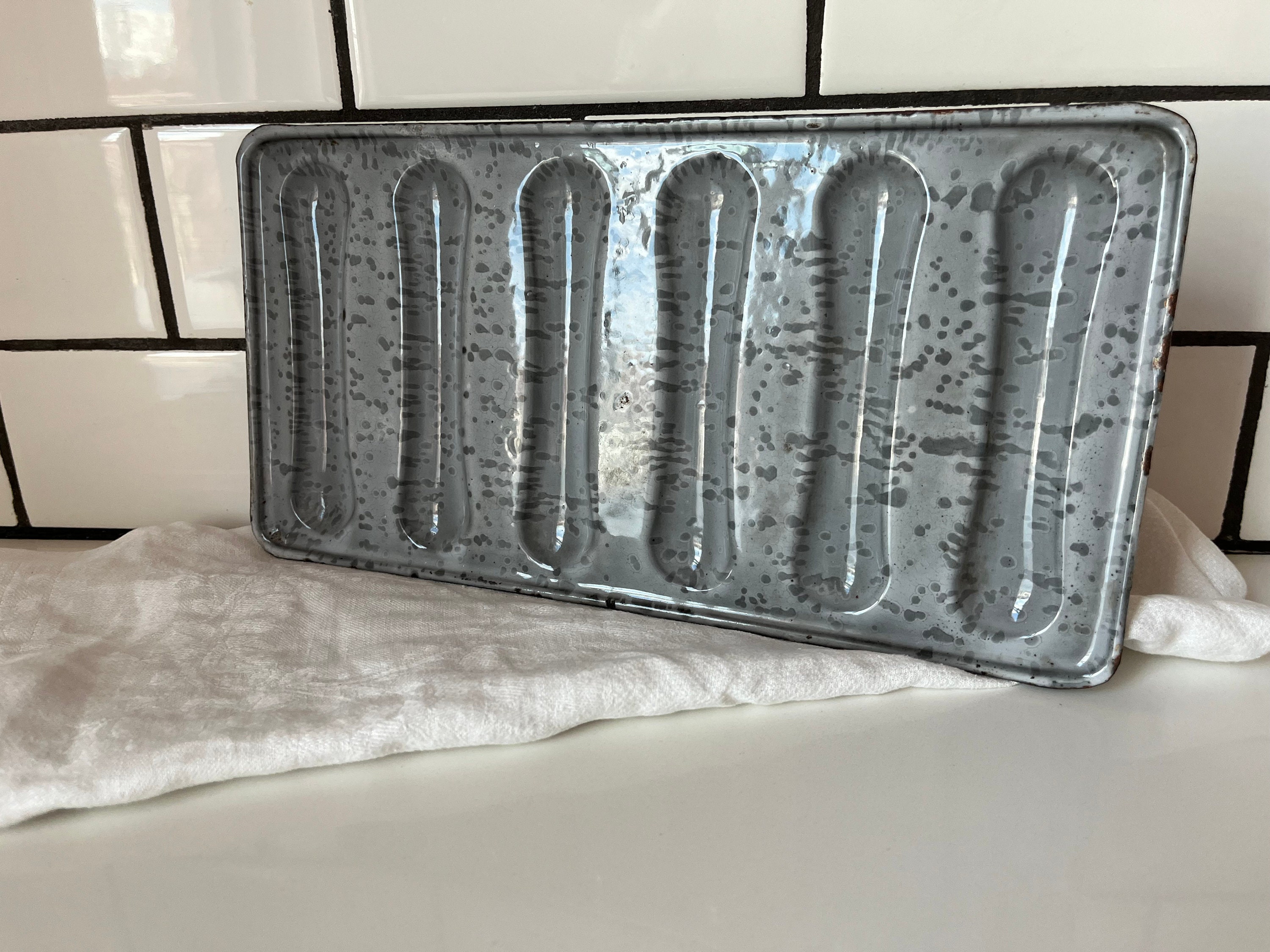 Rare Graniteware Lady Finger Tray in Shiny Mottled Grey With a Great ...