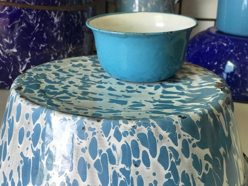 Fantastic Deep Blue and White Swirl Enamelware Bowl Basin - Etsy