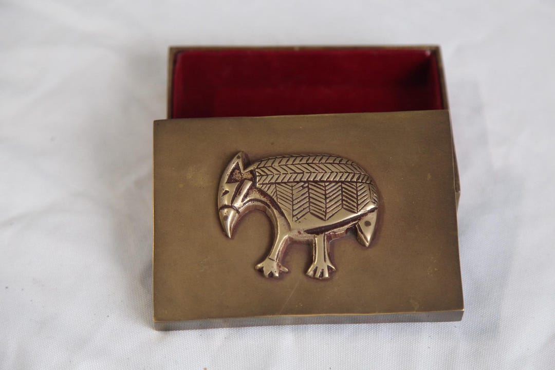 VTG Heavy Brass Trinket Box African Armadillo Animal Motif 5x3 in ...