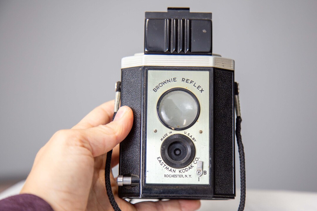 Kodak Brownie Reflex Synchro Model Camera - Vintage Display Piece - Etsy