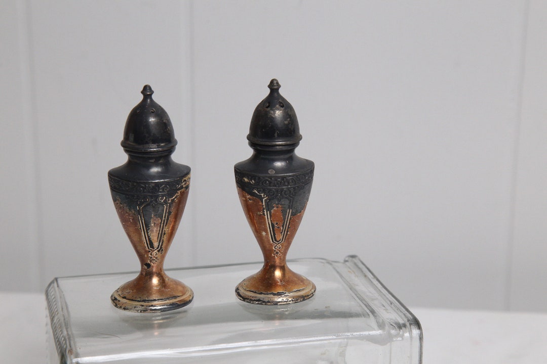 Vintage Rare Set of Two Avon Metal Salt and Pepper Shakers - Etsy