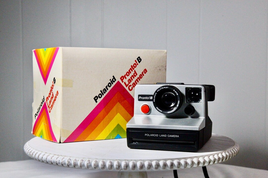 Vintage Polaroid Pronto! B SX-70 Land Camera With Flash Bar (tested and ...