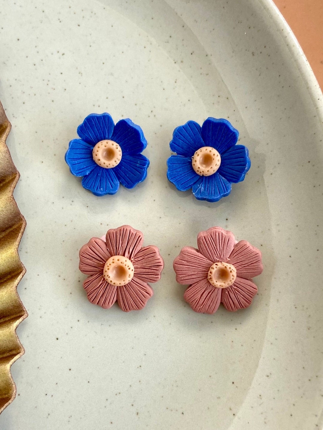 Pink Floral Stud Earring, Blue Flower Neutral Aesthetic Hypoallergenic ...