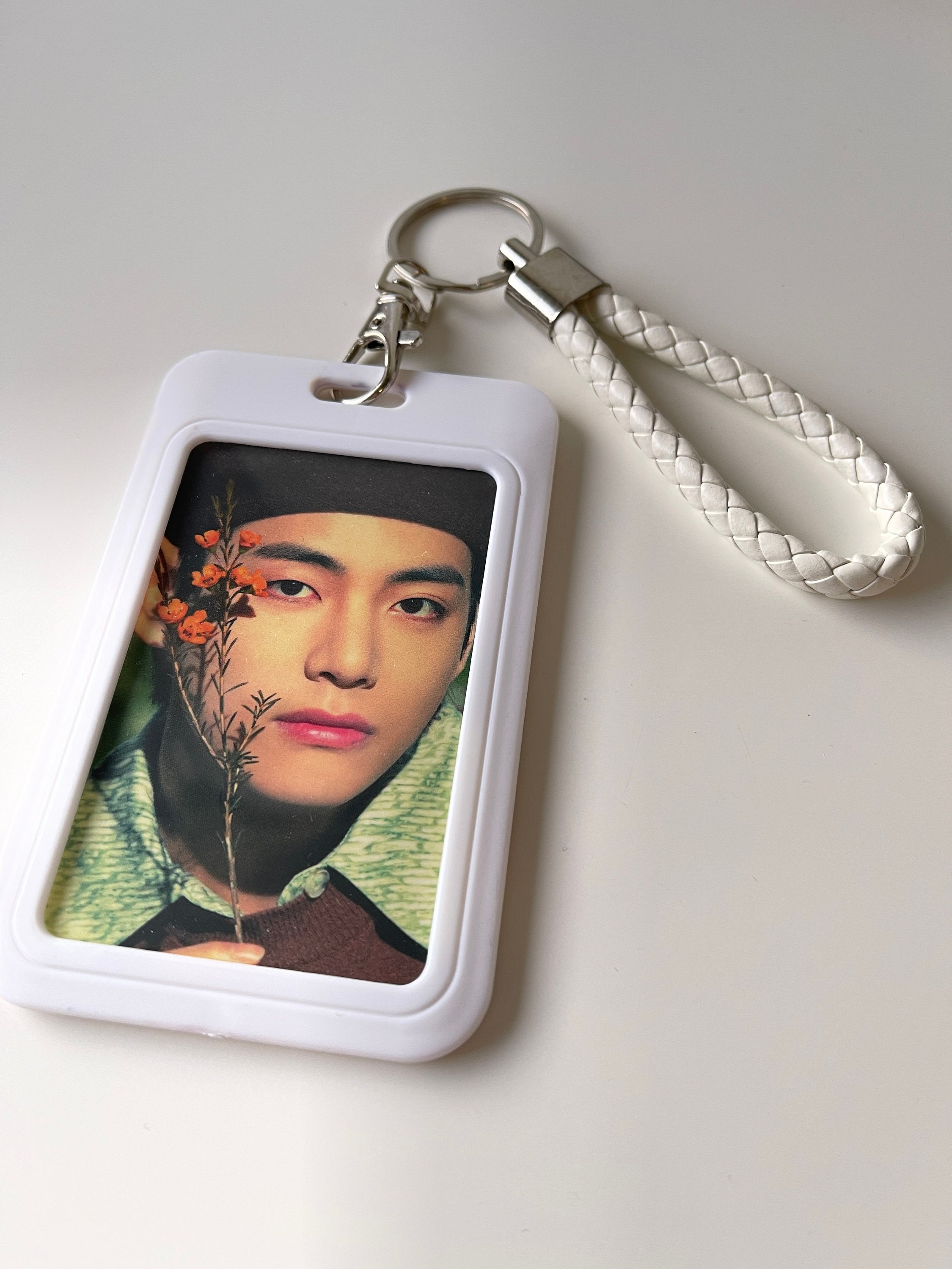 FREE AUS SHIPPING: Photocard Case With Clip random Card - Etsy Australia
