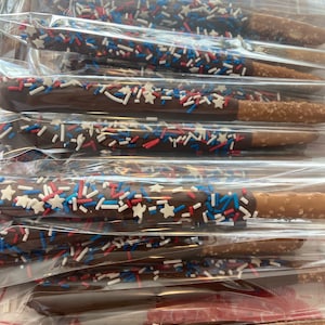 12 Patriotic-themed Chocolate-covered Pretzel Rods - Etsy