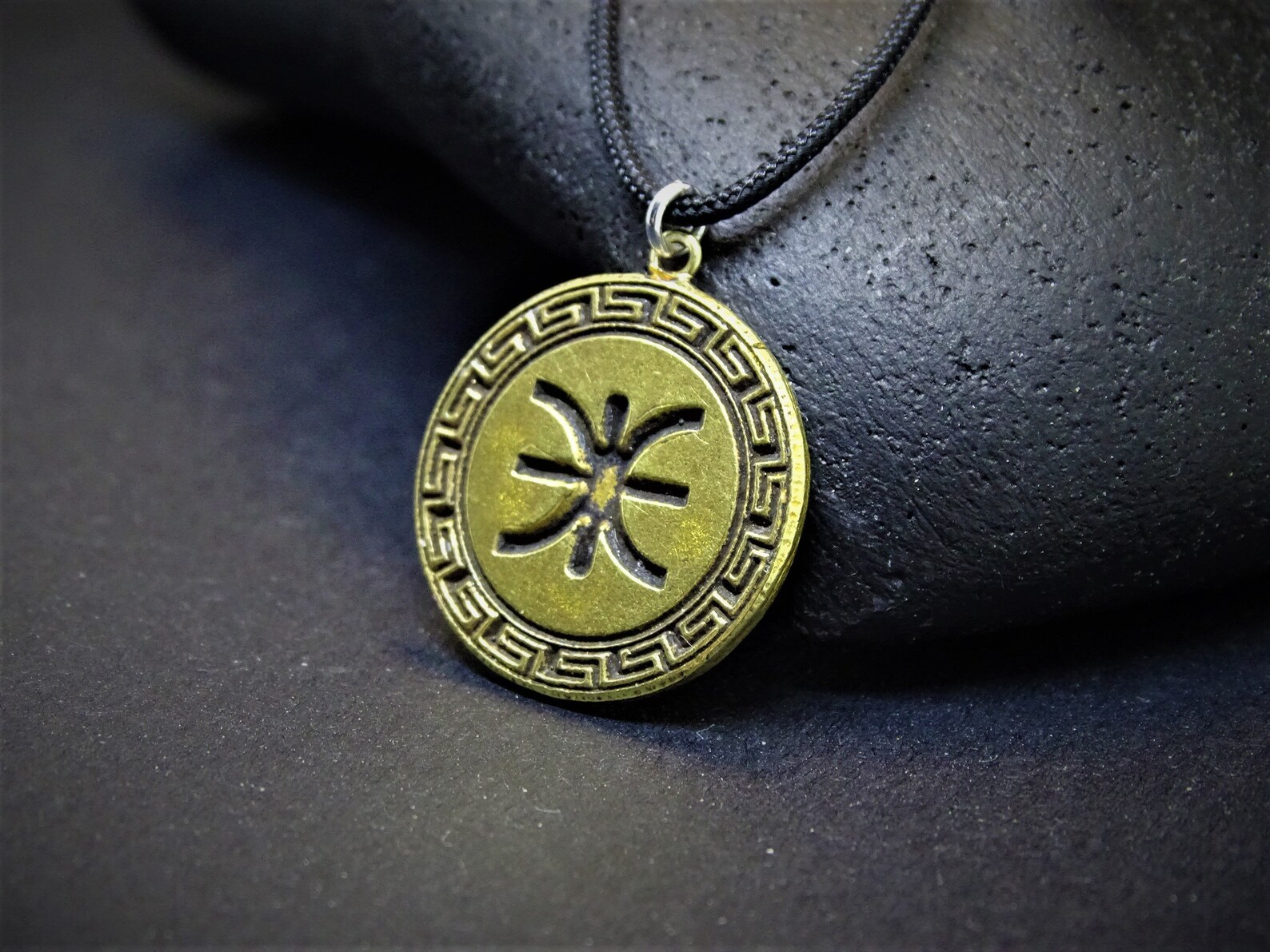 Apollo Delphic Epsilon Talisman, Apollo Amulet, Greek Sun God, Ancient ...